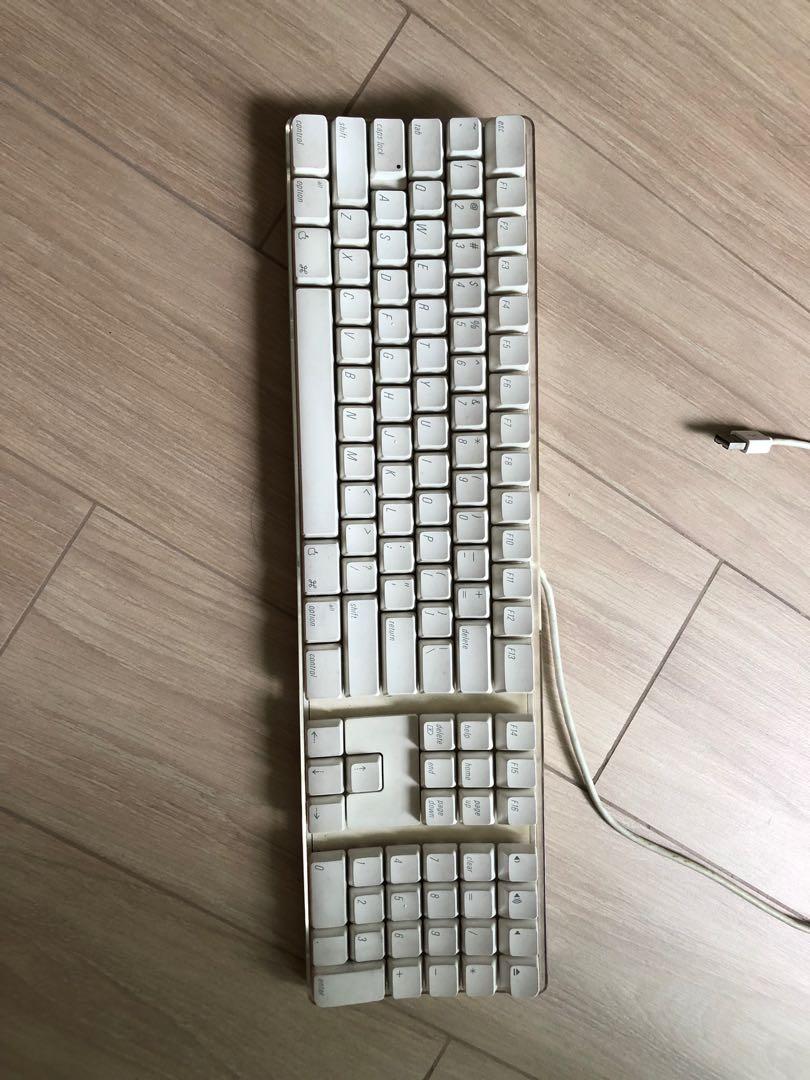 Old Mac keyboard, Computers & Tech, Parts & Accessories, Computer ...