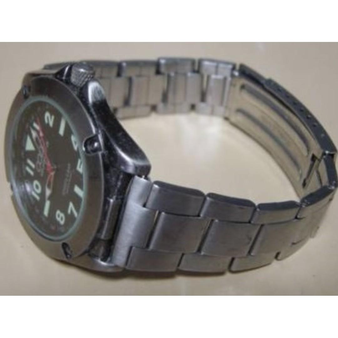 QUATTRO (AUDI) VINTAGE COLLECTORS' WATCH, Women's Fashion, Watches ...