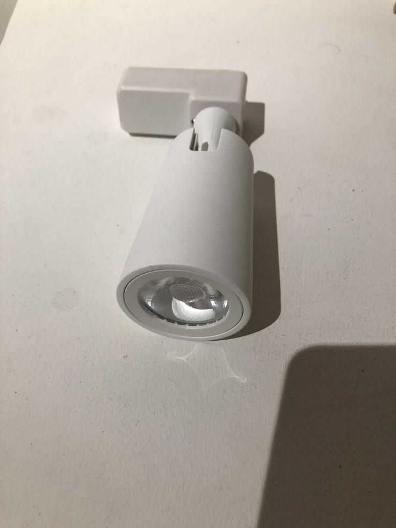 LED track lights from Chan Huat (DMS 12W 3000K Warm), Furniture & Home ...