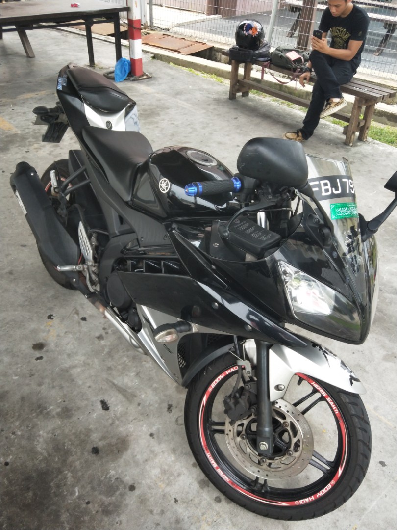 Yamaha R15 V2 Coe 2024, Motorcycles, Motorcycles for Sale, Class 2B on Carousell