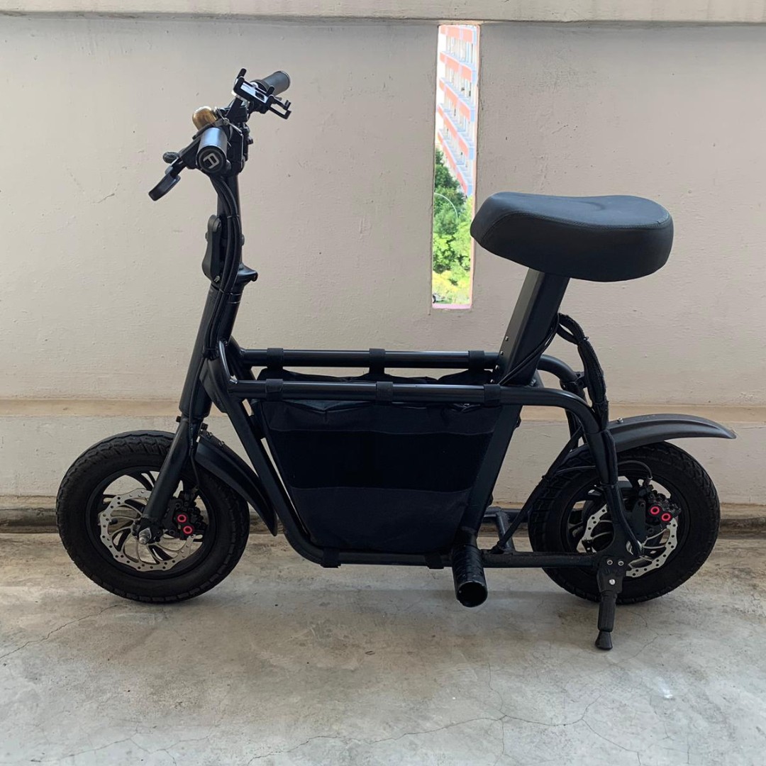 60v Black custom built Fiido For sale only NO TRADE Must Go !, Sports ...