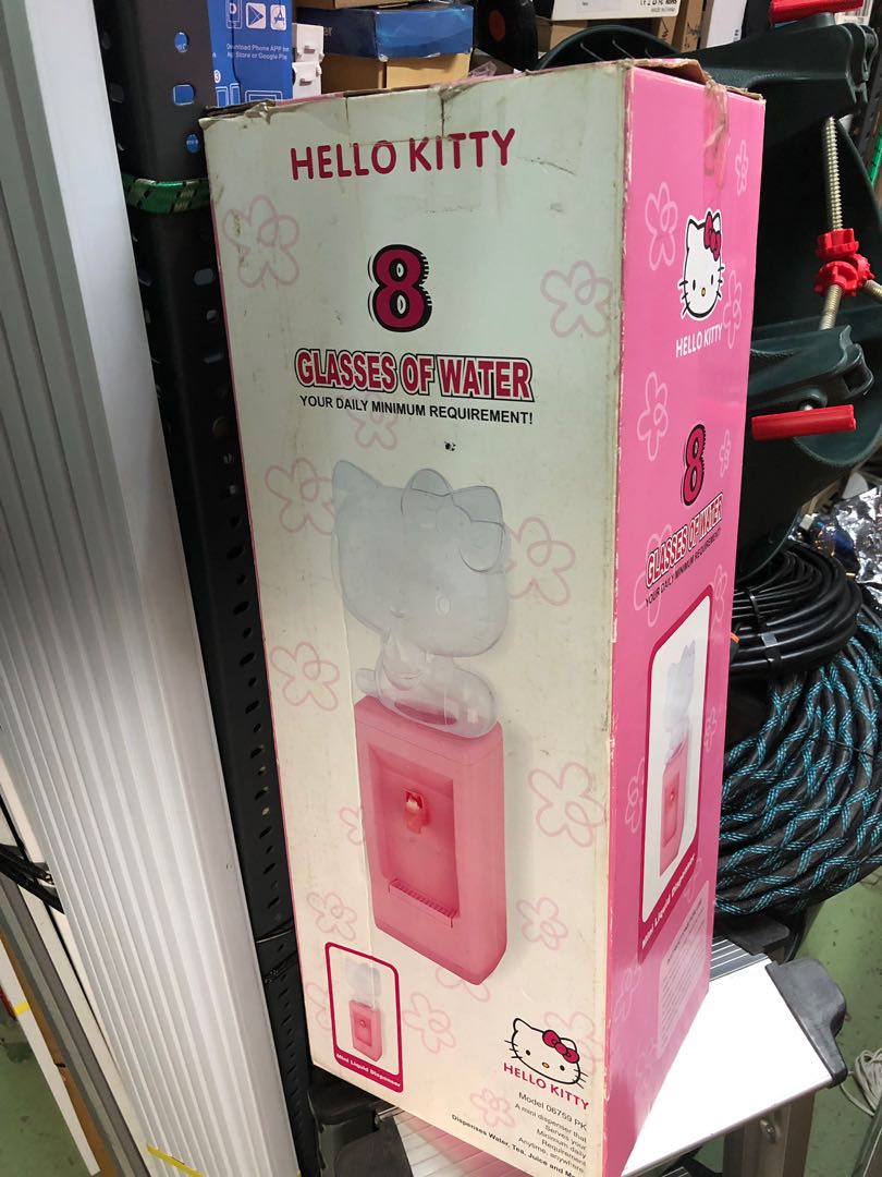 Hello kitty glass of water, Everything Else on Carousell