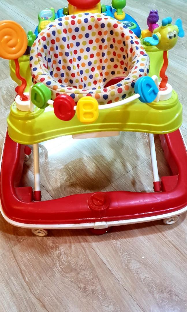 Preloved ashworthy rotating two way walker, Babies & Kids, Infant ...