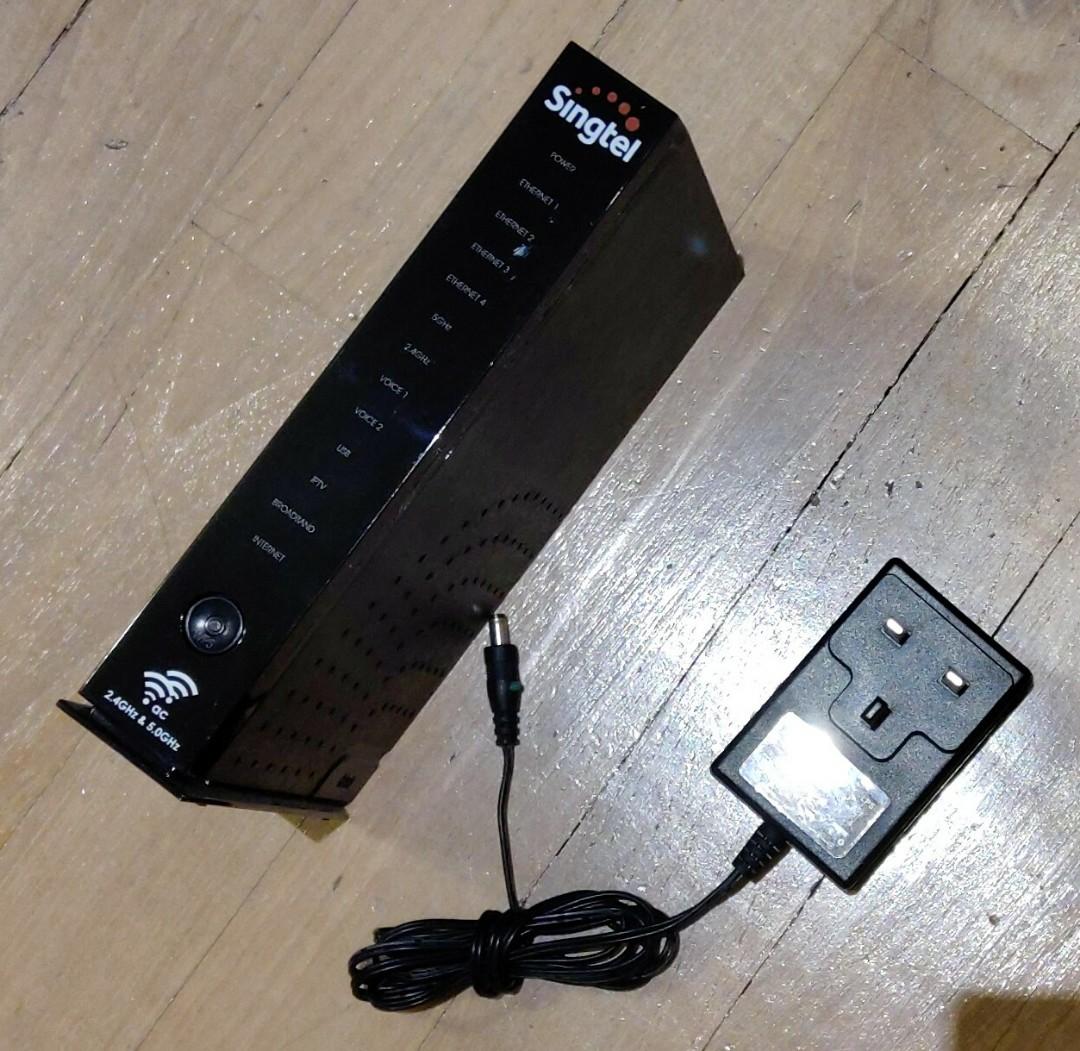 Singtel Router (Aztech FG7003GRV AC Router), Computers & Tech, Parts ...