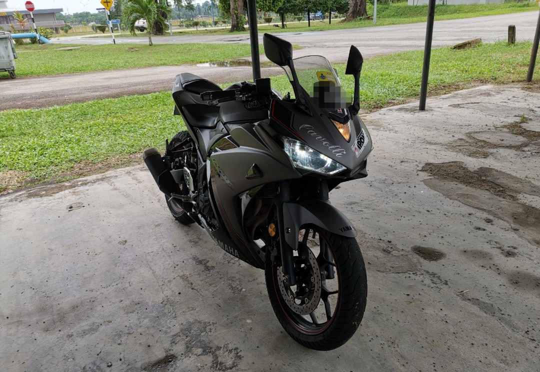 Yamaha R25 Grey Matte, Motorbikes on Carousell