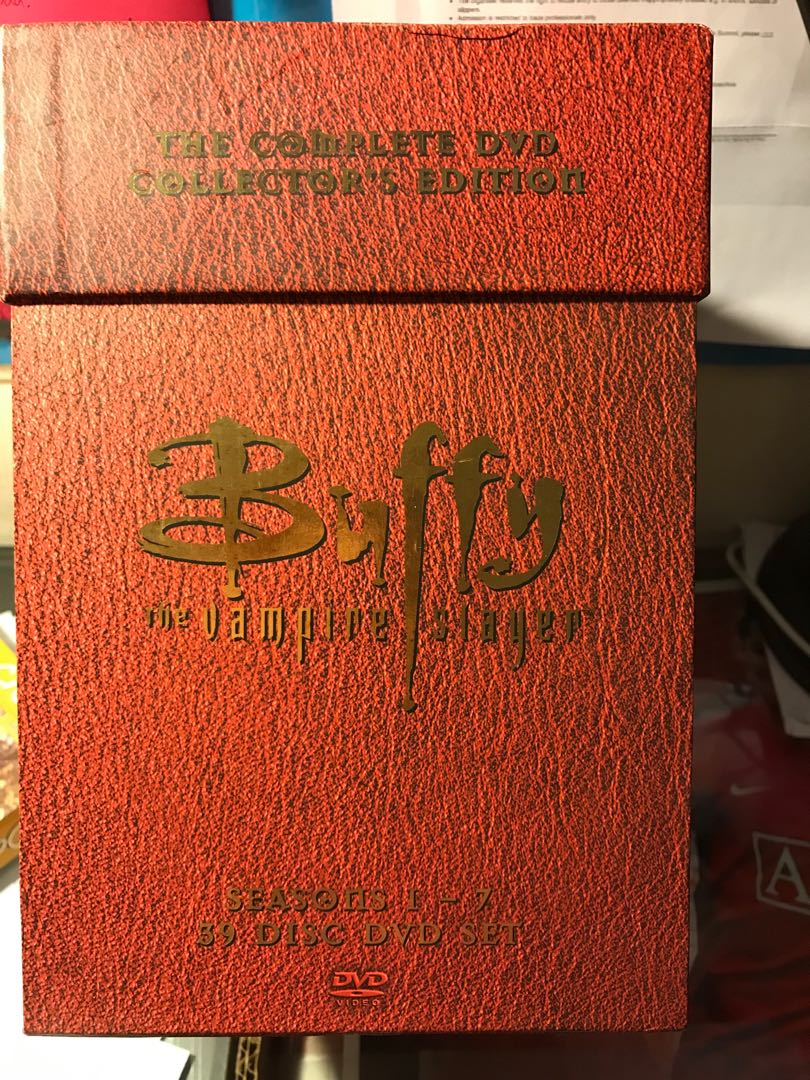 Buffy the Vampire Slayer : The Ultimate Buffy DVD Collector’s Edition ...