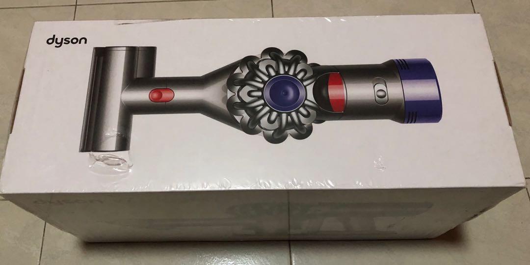 Dyson v7 trigger pro, Furniture & Home Living, Home Improvement ...