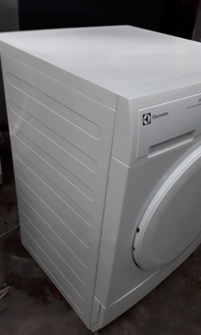Electrolux 8kg condenser dryer EDC2086PDW ( look very new ), TV & Home ...