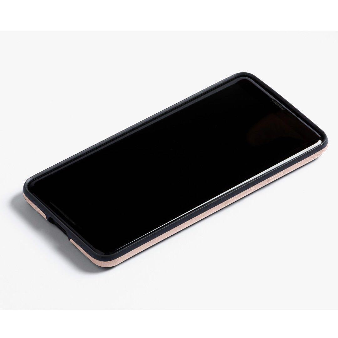 Google Pixel 3 Bundle with Pixel Stand, Bellroy leather case, Mobile ...