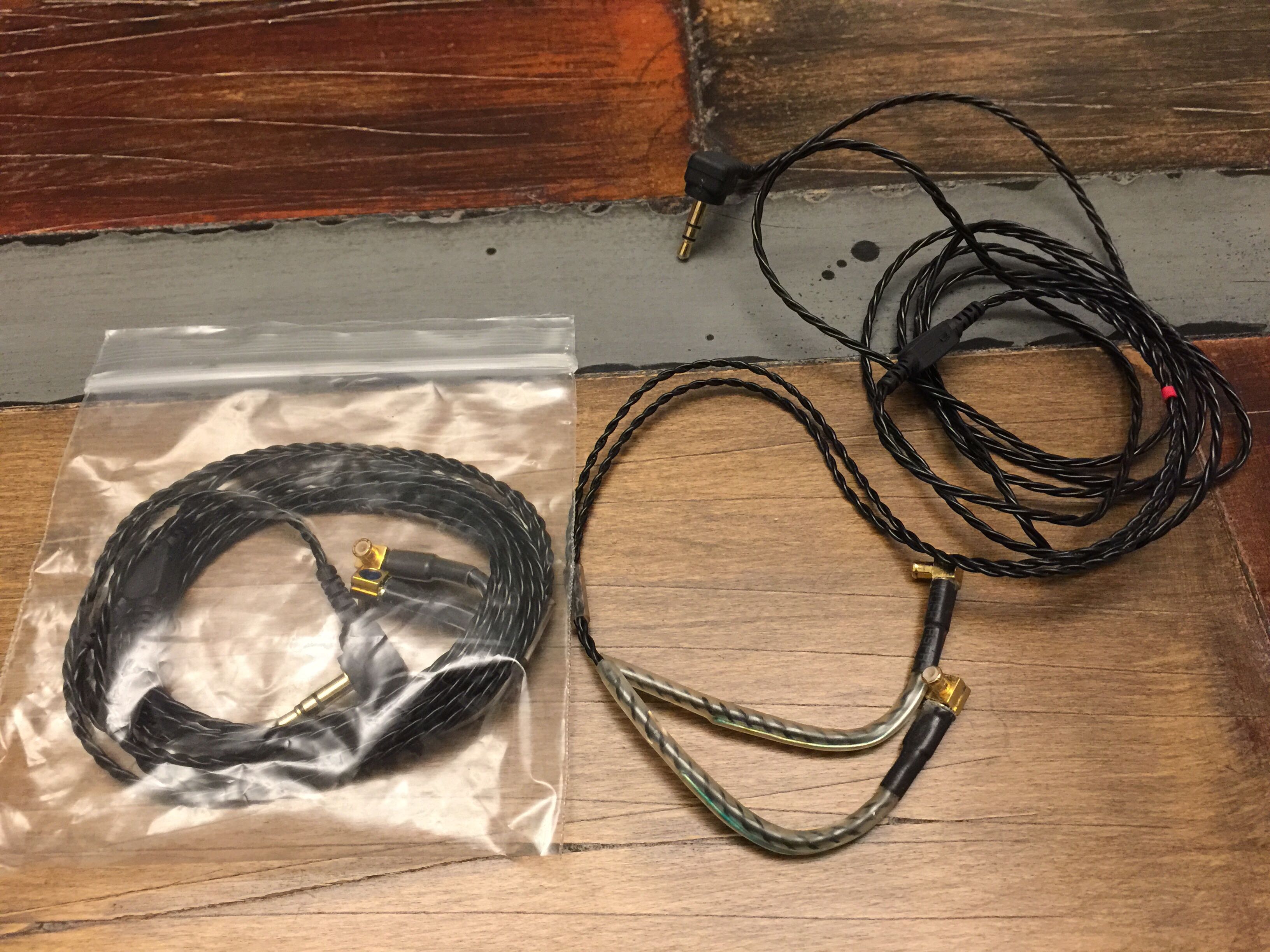 Livewires IEM Black Braided Cables with Memory Wire, Audio, Portable ...