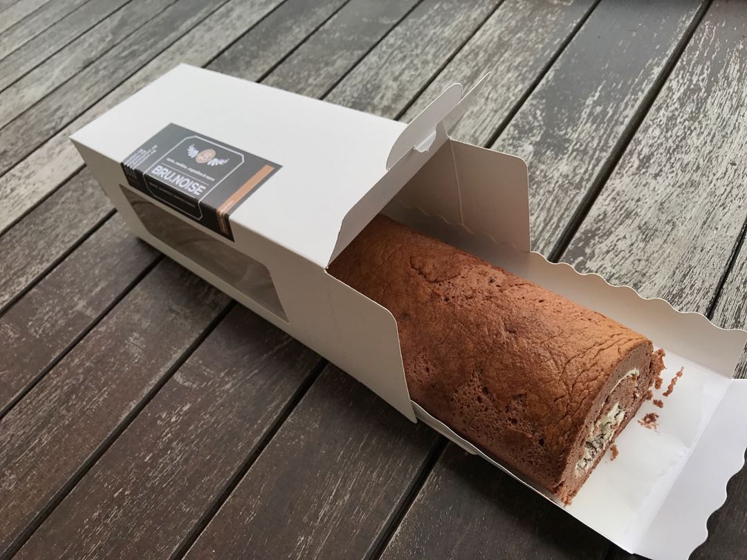 Moving clearance - loaf cake box, Food & Drinks, Homemade Bakes on ...