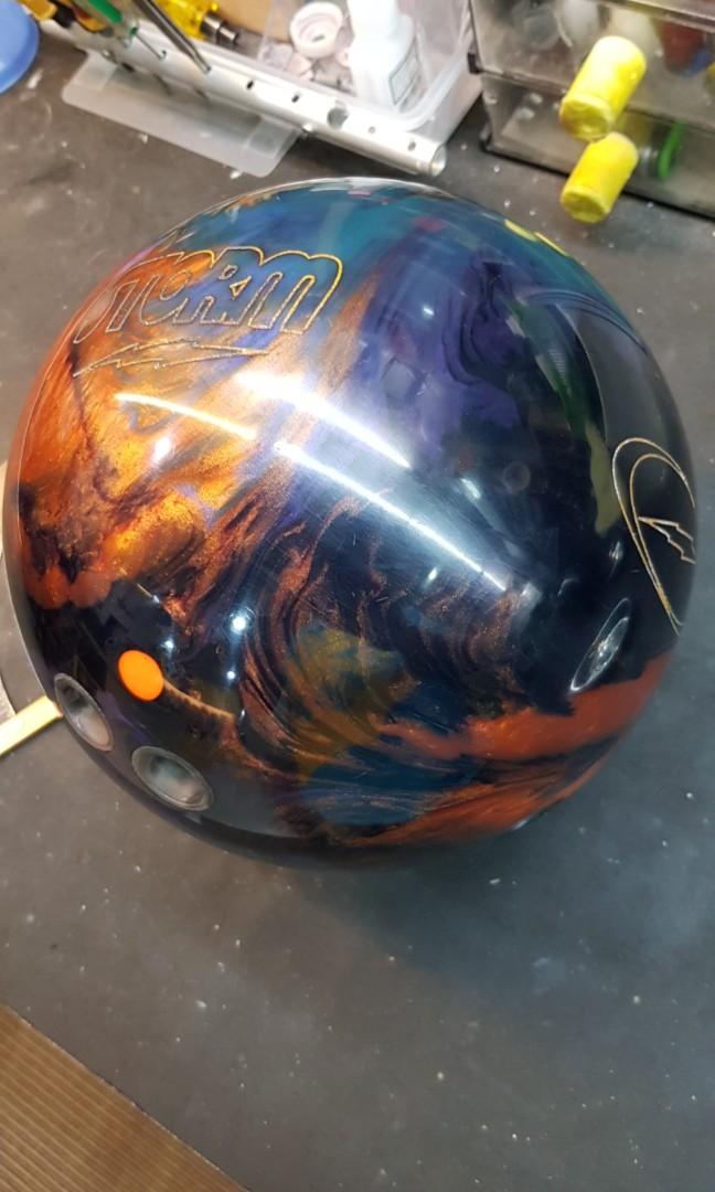 CHEAP $140!!!! STORM PREMIUM TOP OF THE LINE PROFESSIONAL BOWLING BALL ...
