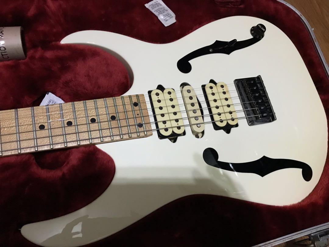 Ibanez PGM 301, Hobbies & Toys, Music & Media, Musical Instruments on ...
