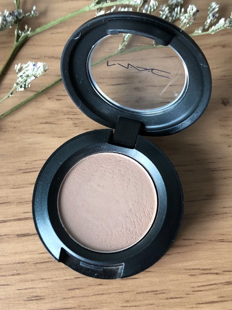 MAC Matte Eyeshadow (Wedge), Beauty & Personal Care, Face, Makeup on ...