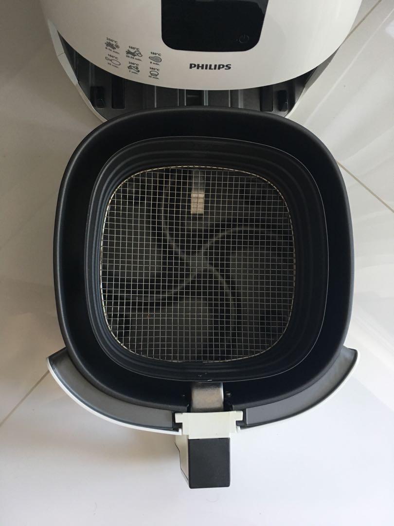 Philips Air Fryer HD9240, Home Appliances, Kitchenware on Carousell