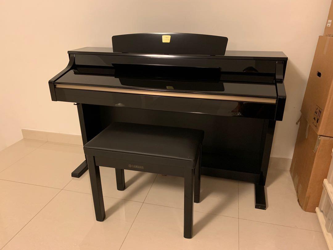 Yamaha Clavinova CLP-330 Piano ebony black wood finish, Hobbies & Toys, Music & Media, Musical ...