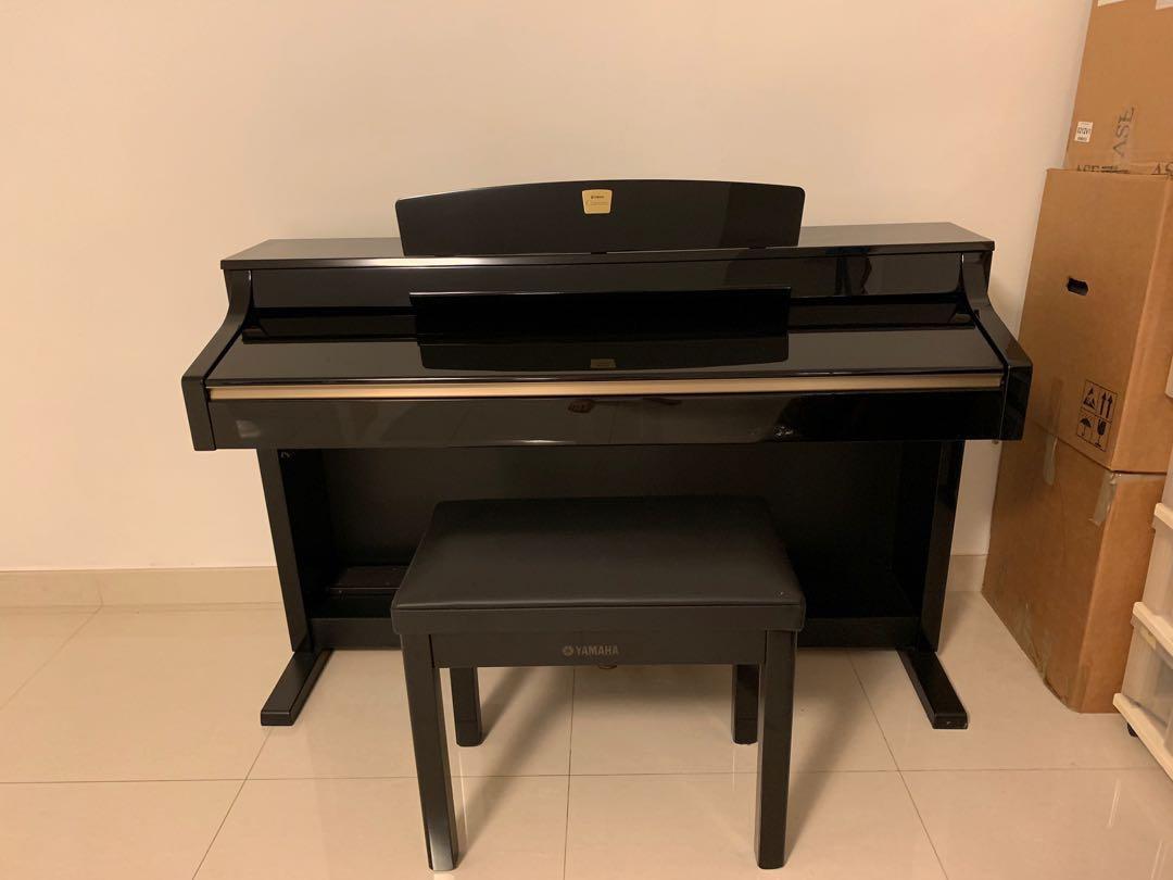 Yamaha Clavinova CLP-330 Piano ebony black wood finish, Hobbies & Toys, Music & Media, Musical ...