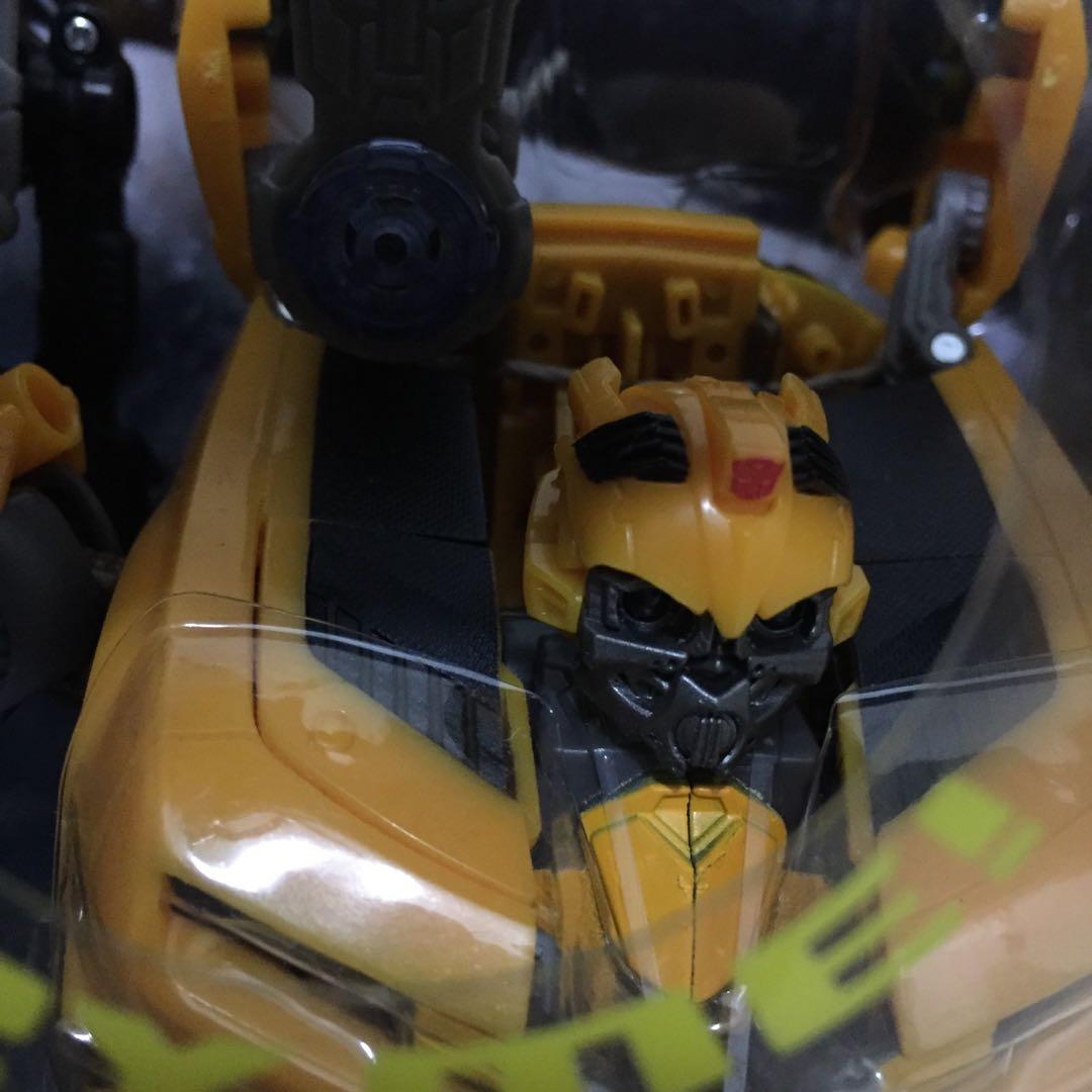DOTM Bumblebee Leader class Mechtech weapons system, Hobbies & Toys ...