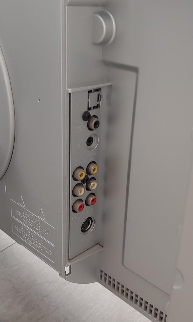 PhIlips 原廠 26 inch Flat HD TV, 家庭電器, 電視 & 其他娛樂, 電視組件及配件 - Carousell