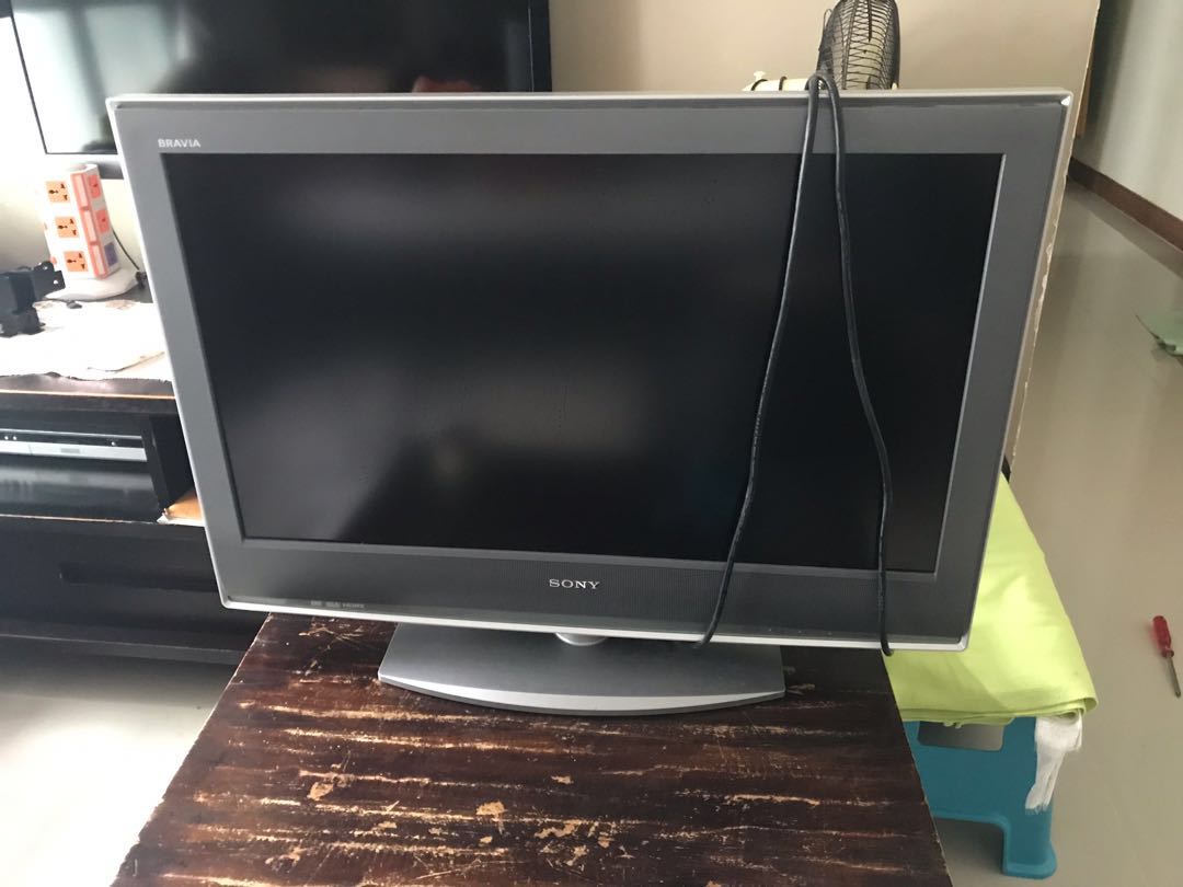 Sony TV 32", TV & Home Appliances, TV & Entertainment, TV on Carousell