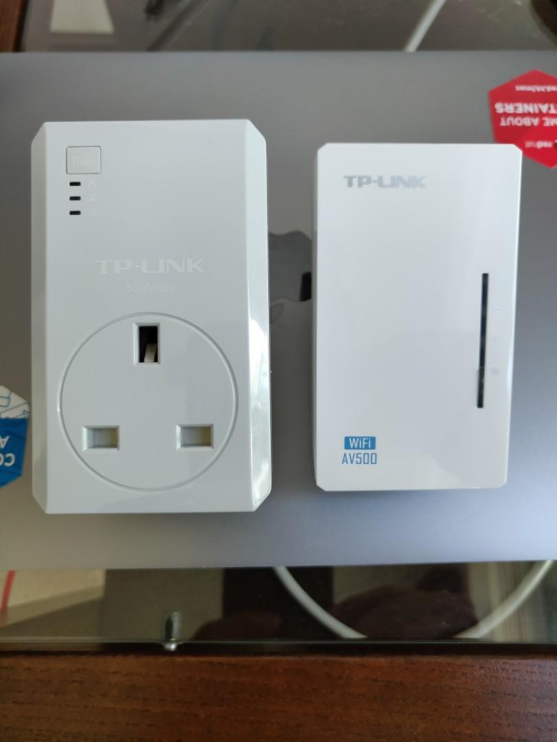 TP-LINK Wireless Powerline Starter Kit with AC Pass Through, Mobile ...