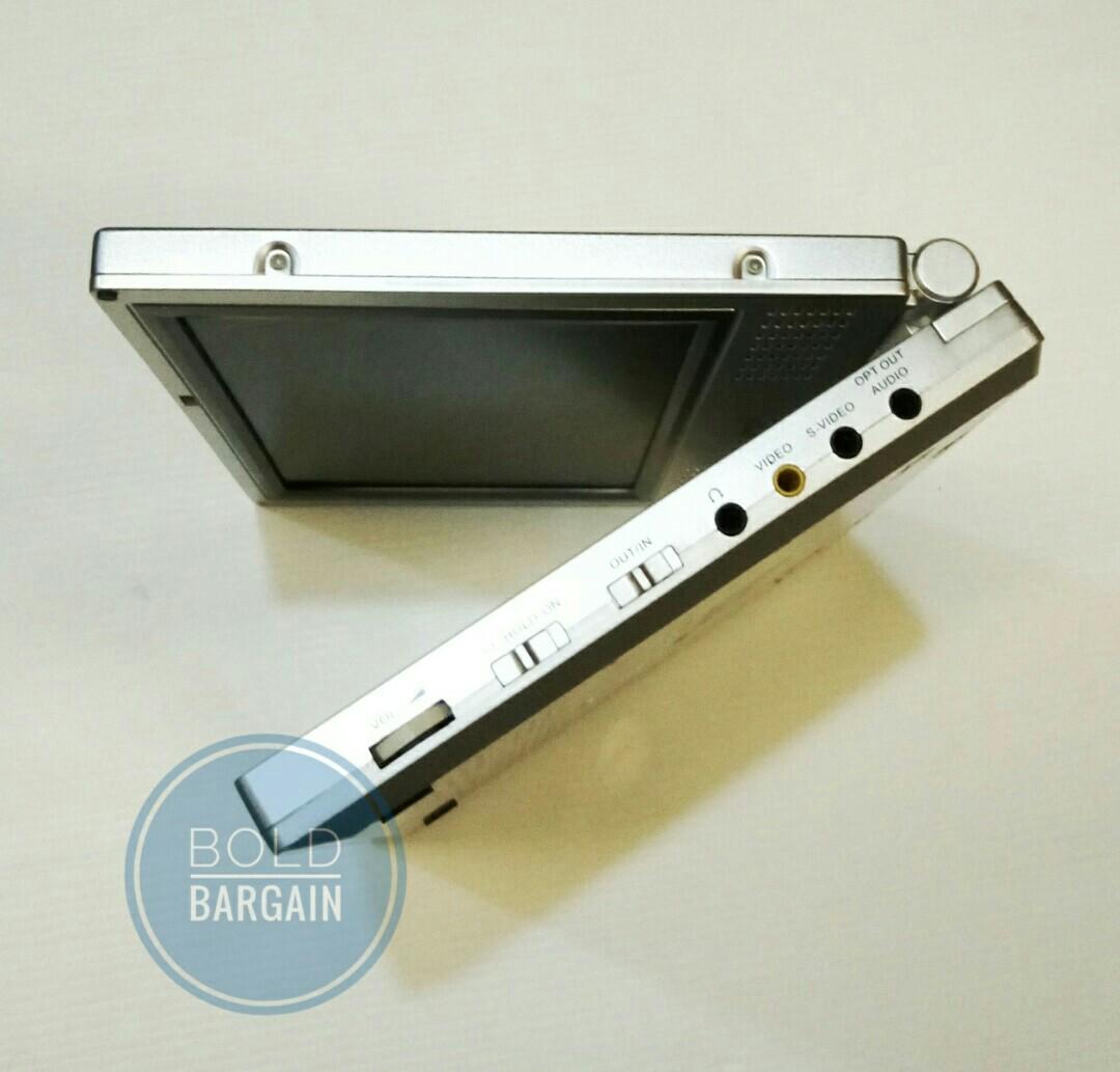 Amoi 8" Portable DVD CD Player AV in/out optical Audio Model : PDVD-V8, Audio, Portable Music ...