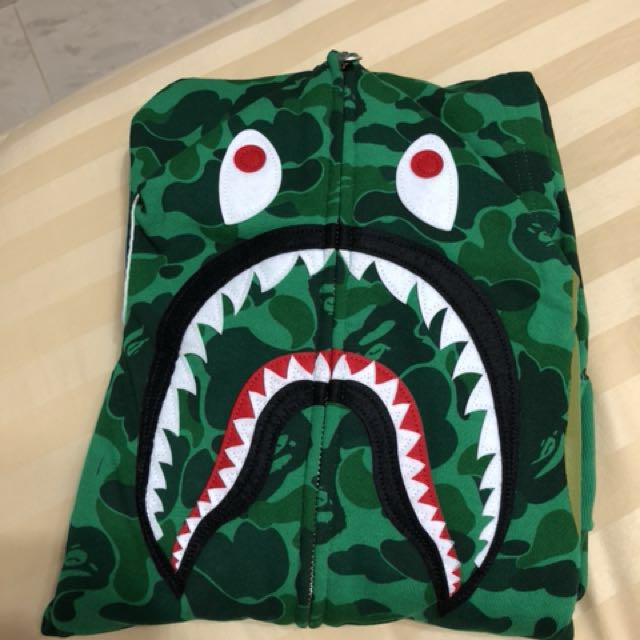 Bape Shibuya 10th Anniversary Hoodie M, Men's Fashion, Tops & Sets ...