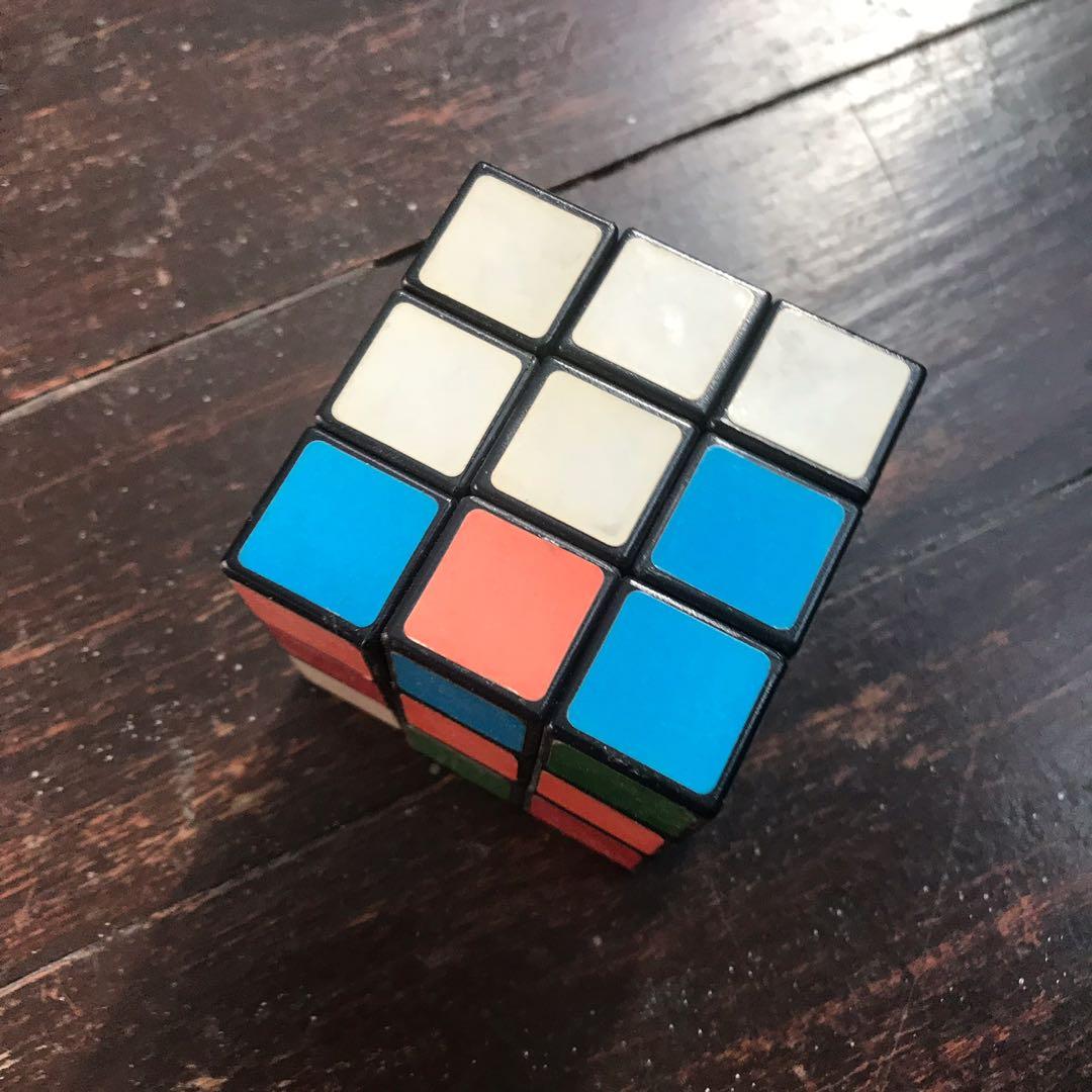 “Rubik’s Cube” (unsolved), Hobbies & Toys, Toys & Games on Carousell