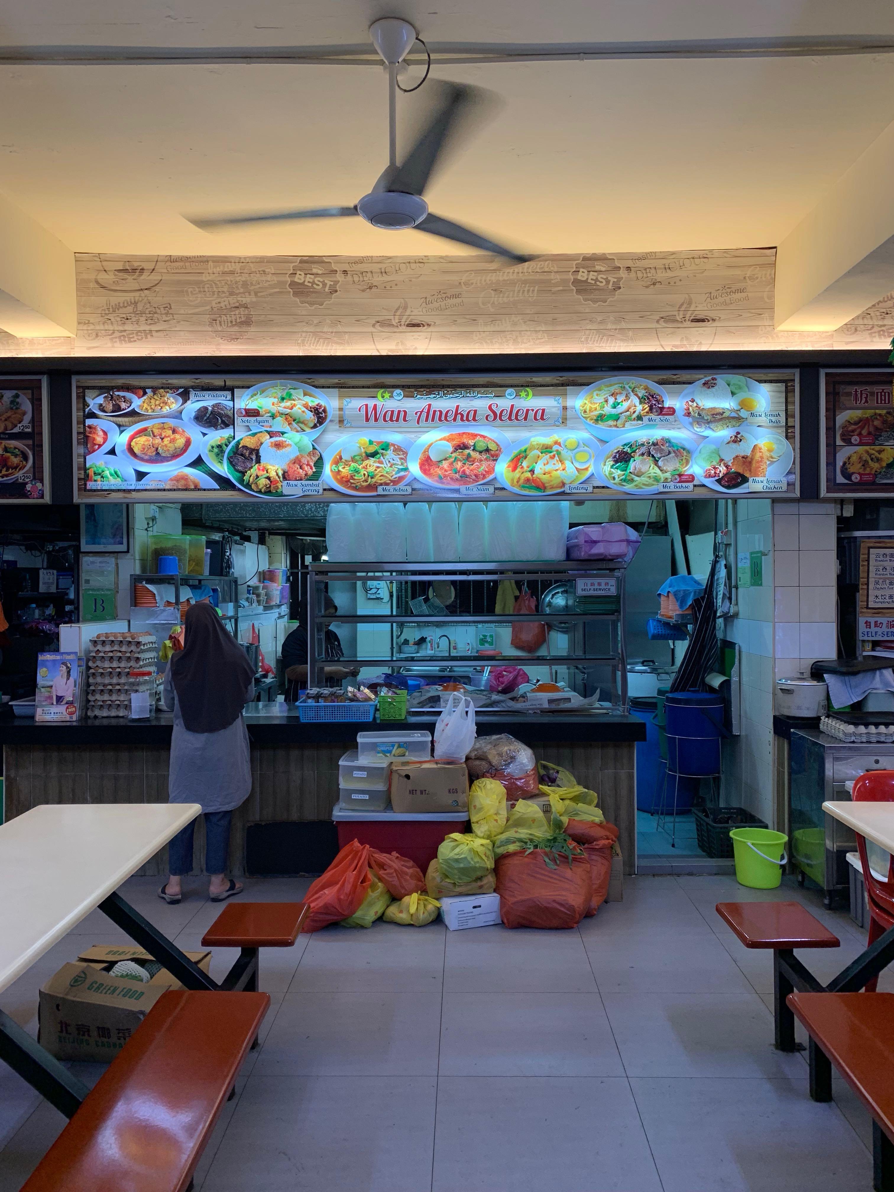 Stall Helper/Food Server, Jobs, Hospitality, F&B on Carousell