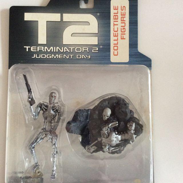 Terminator Figure W Diorama, Hobbies & Toys, Memorabilia & Collectibles ...
