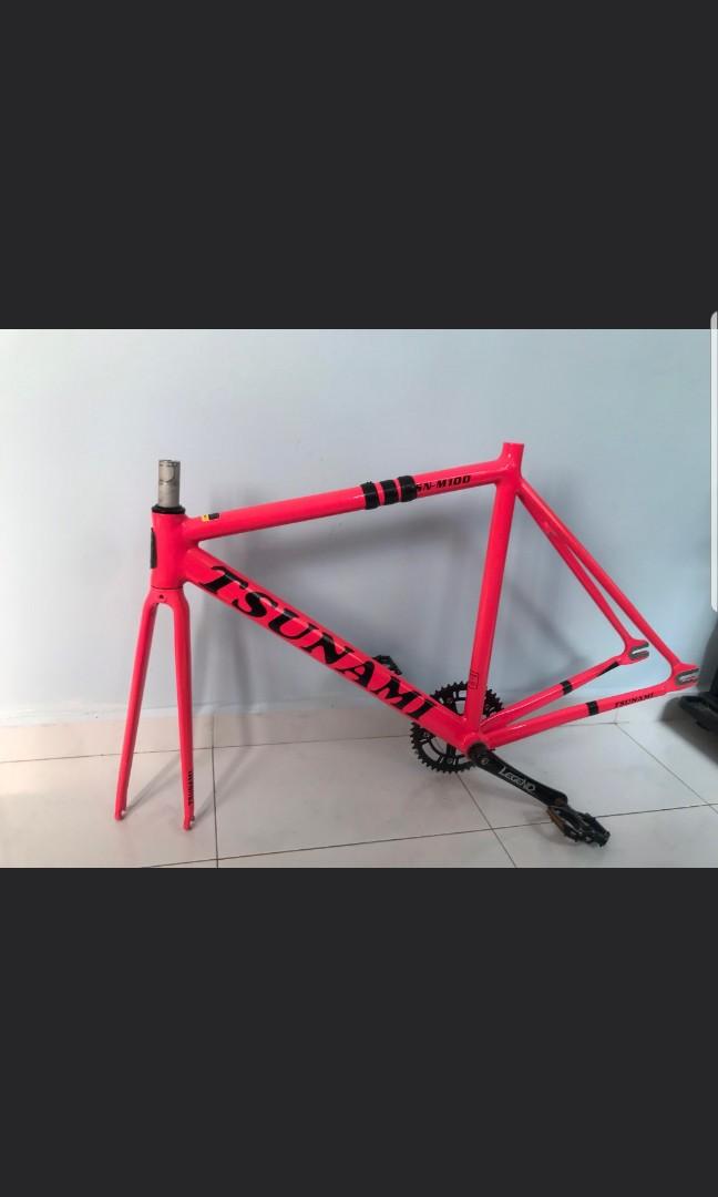 Tsunami SN-M100 Pink Frameset and crankset, Sports Equipment, Bicycles ...