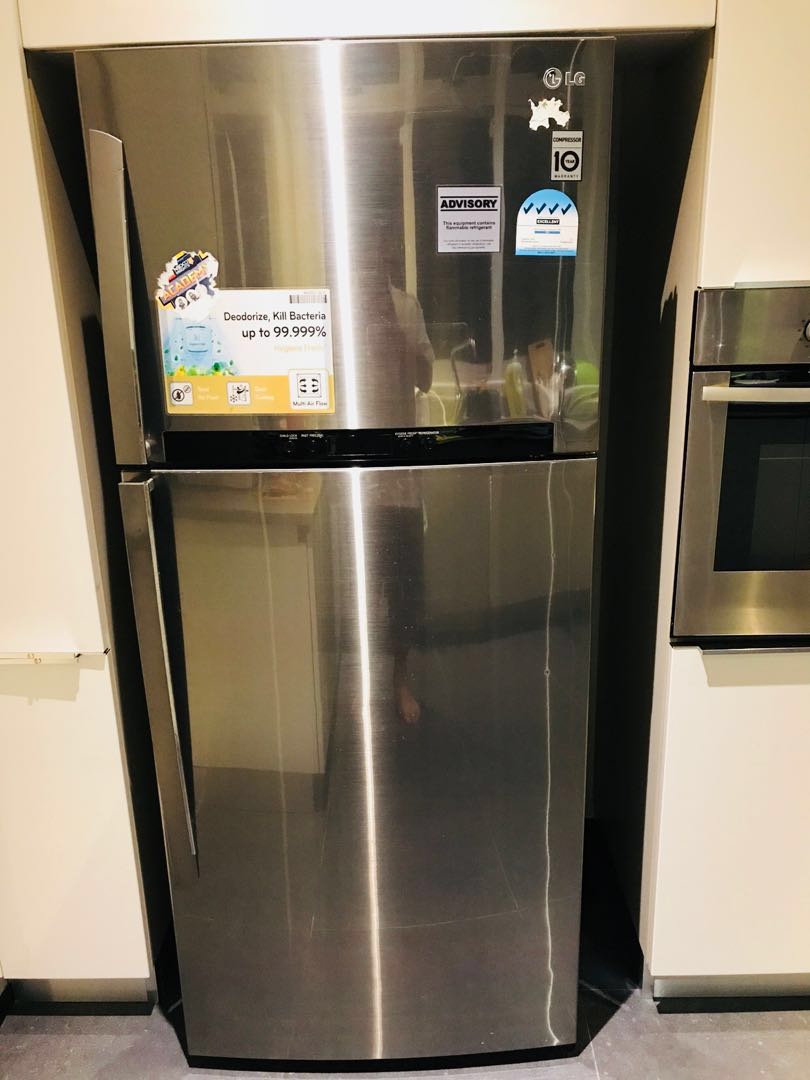 4 year old LG refrigerator, TV & Home Appliances, Kitchen Appliances ...