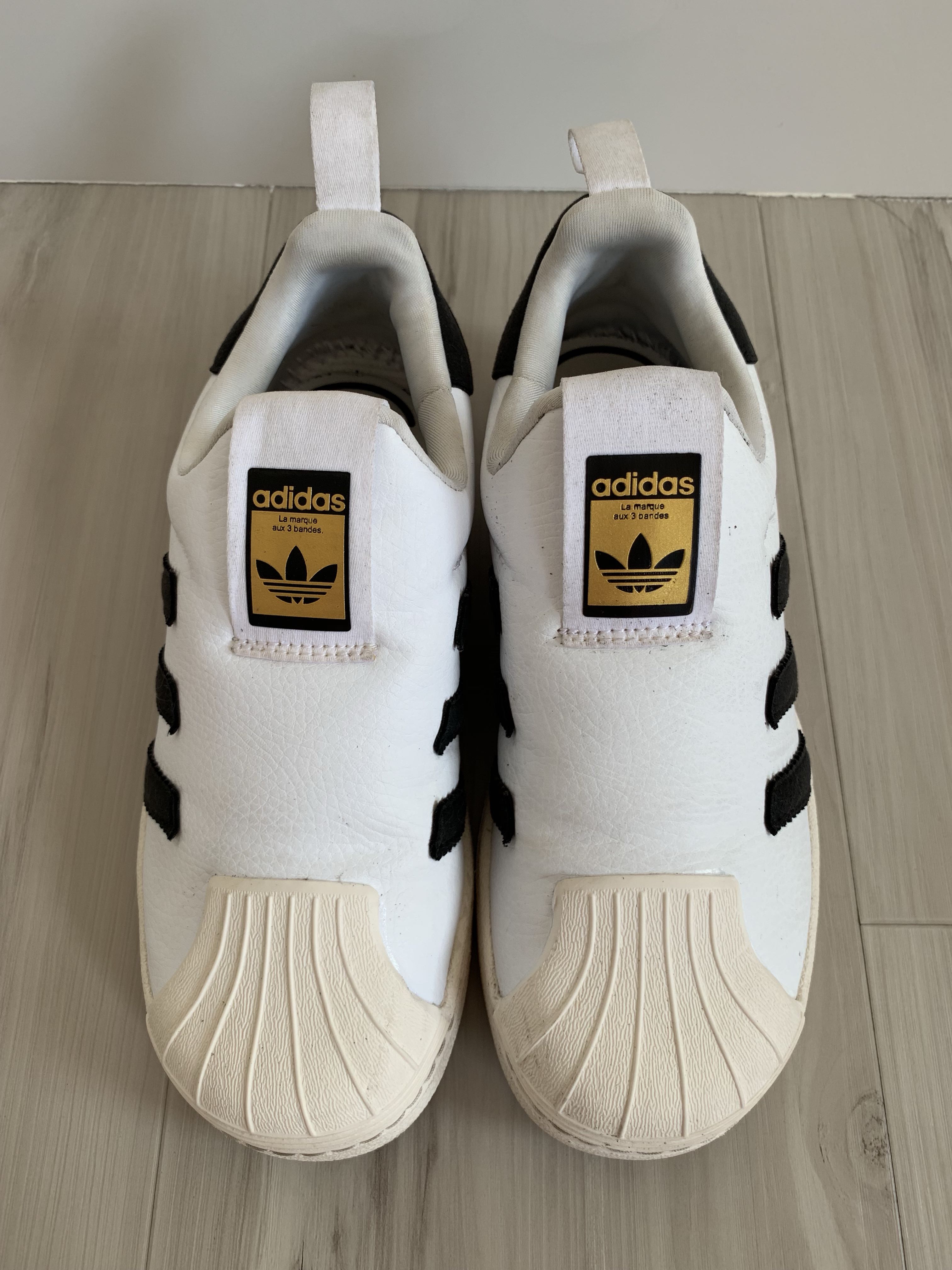 Adidas superstar (Kids), Luxury, Sneakers & Footwear on Carousell