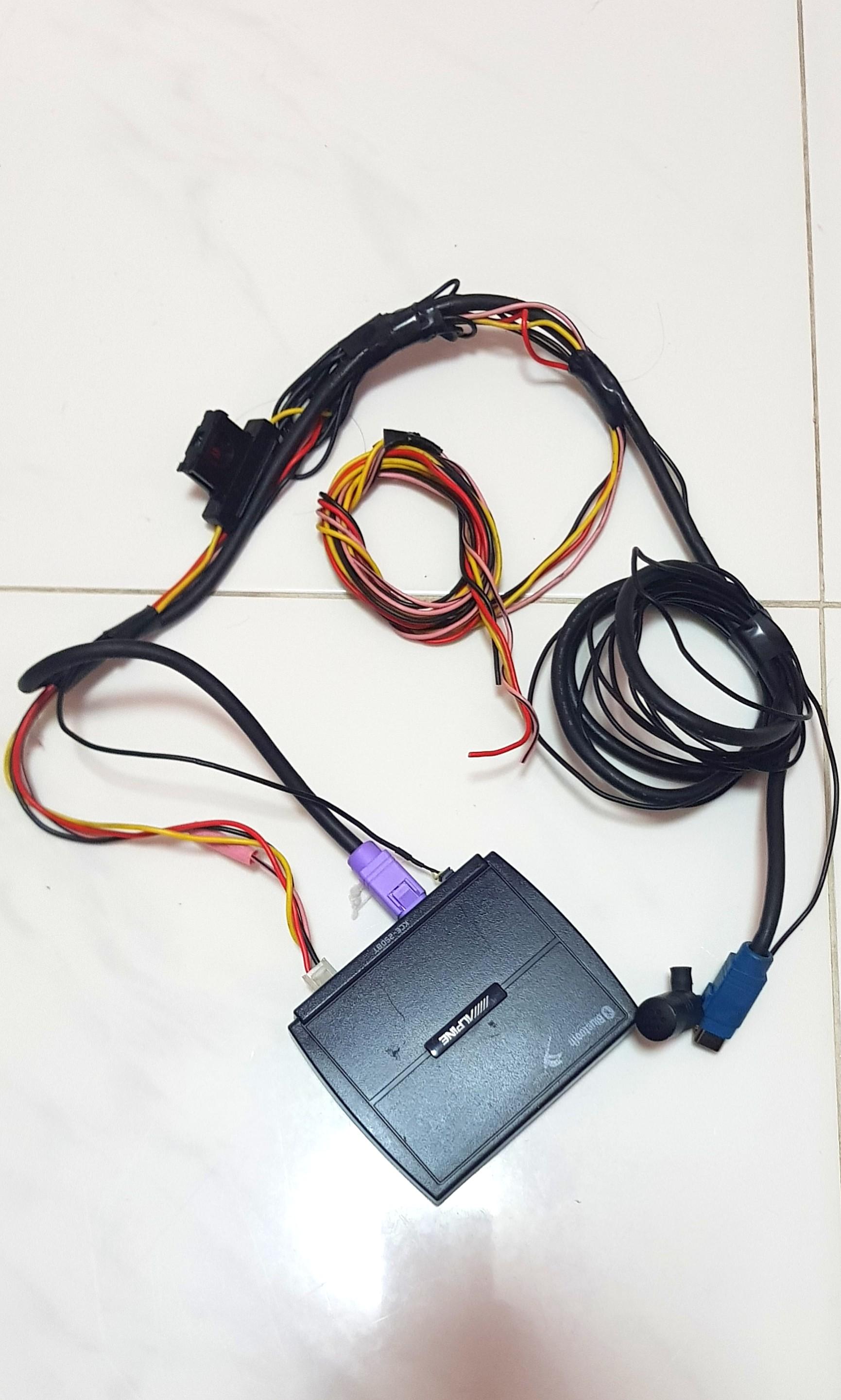 Alpine headunit KCE 250BT bluetooth with mic, audio jack usb port, Car ...