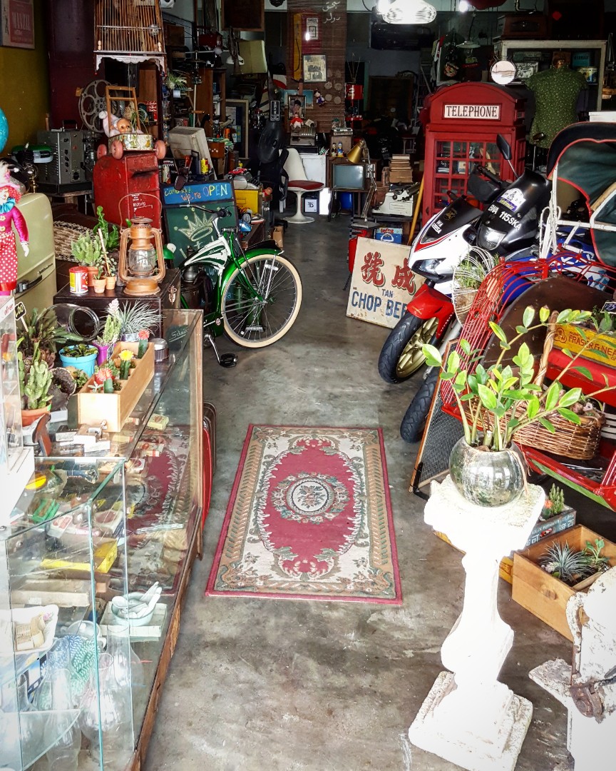 Antique, Vintage, Props Rental, Furniture & Home Living, Home Decor ...