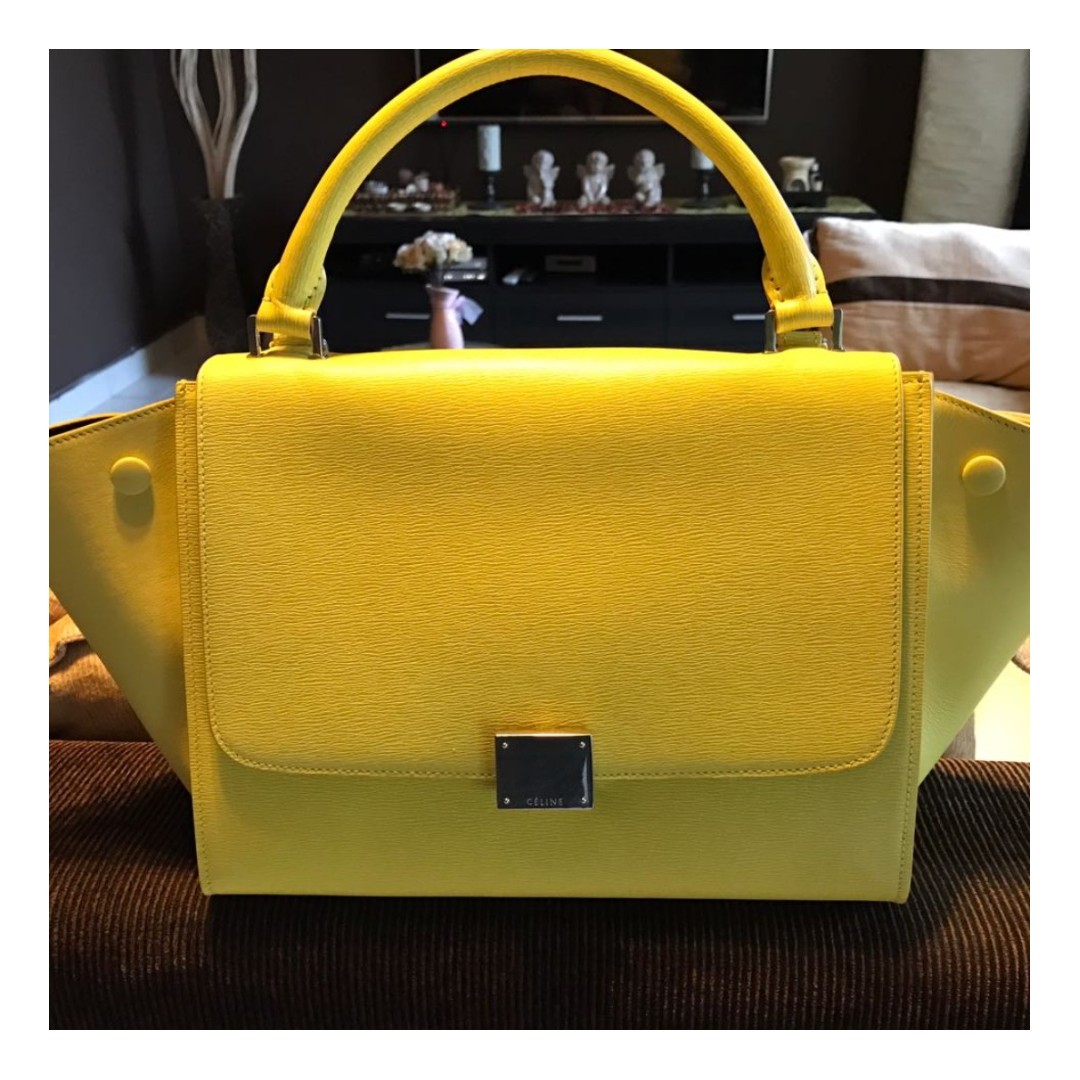 Celine Trapeze, Women's Fashion, Bags & Wallets, Purses & Pouches on ...