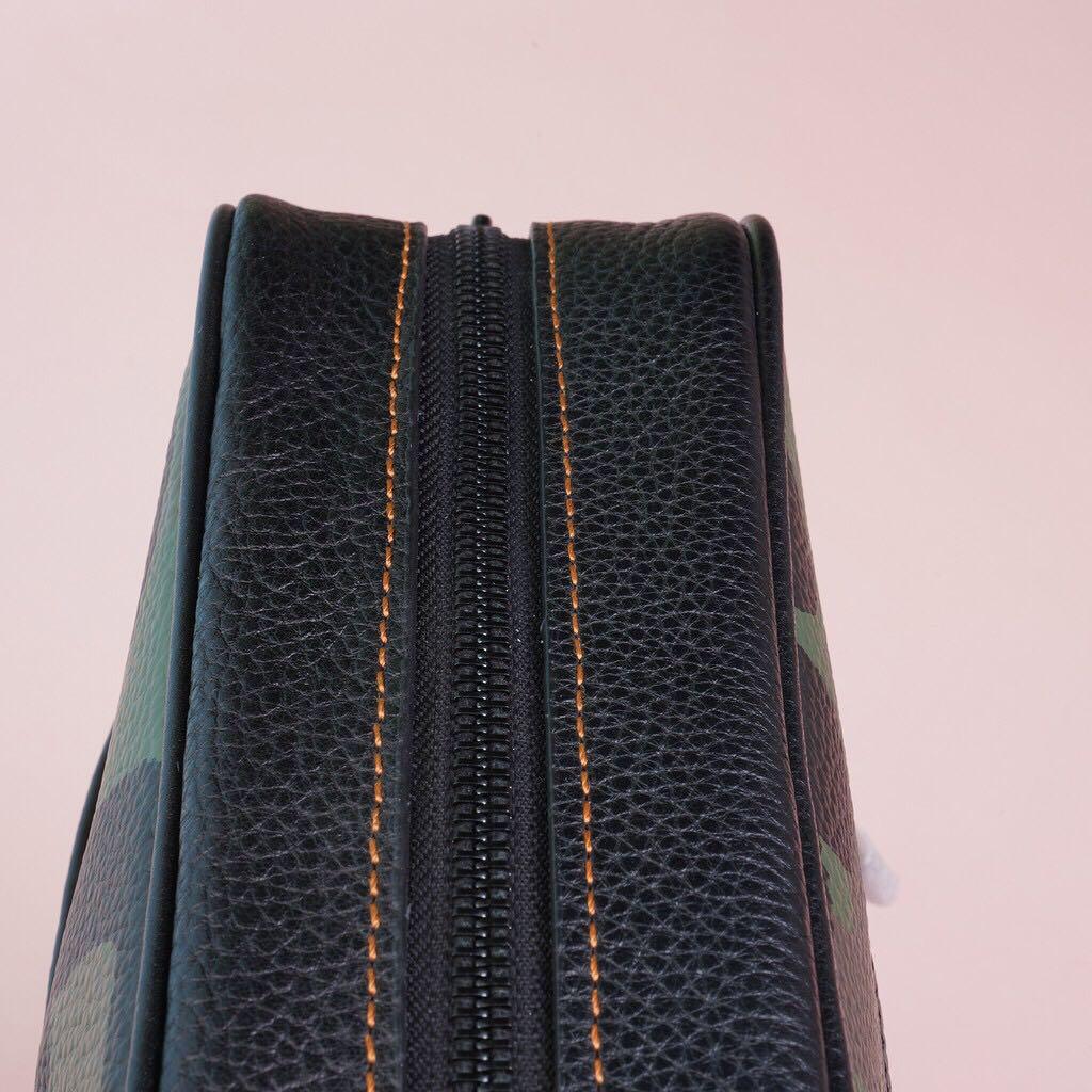 Original coach army green camouflage Sling Bag, Men's Fashion, Bags ...