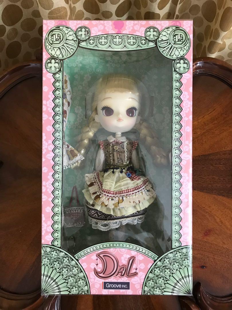 Dotori Dal, Hobbies & Toys, Toys & Games on Carousell