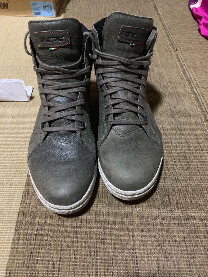 TCX riding shoe, Motorcycles, Motorcycle Apparel on Carousell