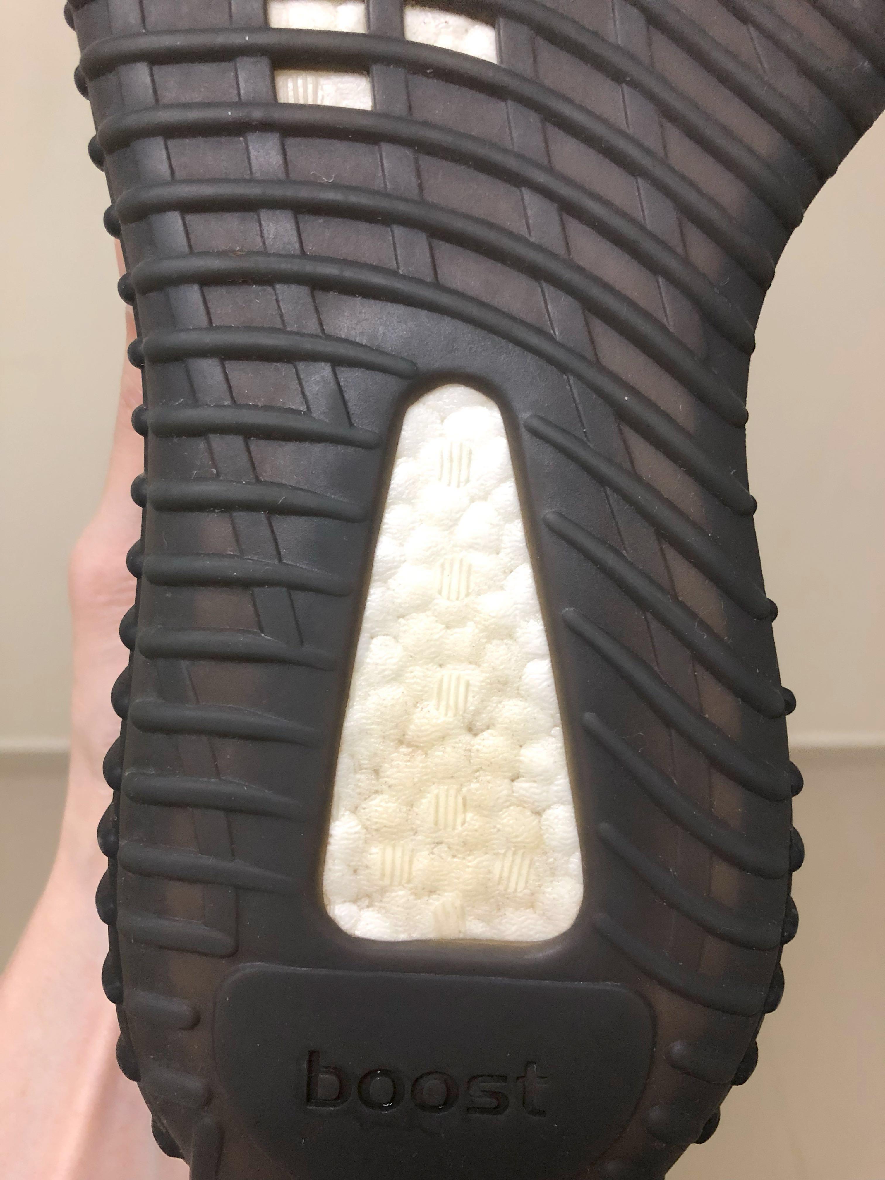 Yeezy Boost 350 V2 Oreo , Men's Fashion, Footwear, Sneakers on Carousell
