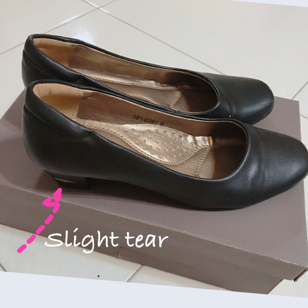 Basic black covered shoe, Women's Fashion, Footwear, Sandals on Carousell