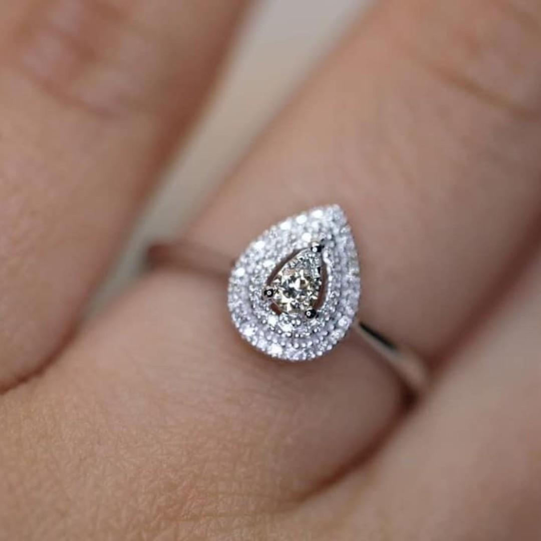 Diamond Pear Shaped Illusion Ring, Women's Fashion, Jewelry ...