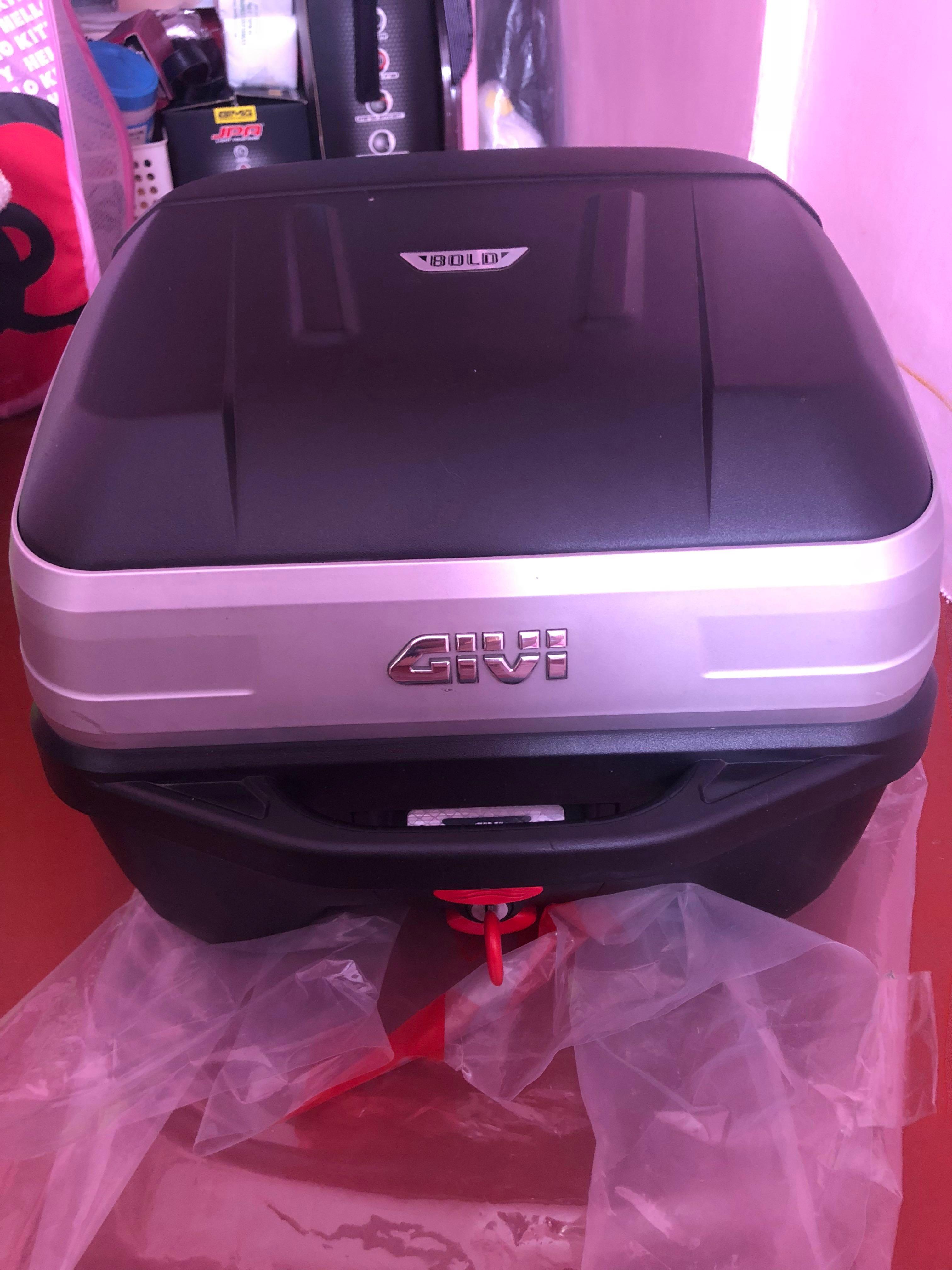 Givi box 32Lit original, Car Parts & Accessories on Carousell