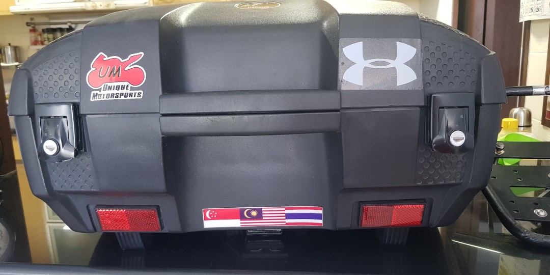 Hepco & Becker 55L top box with base plate, Motorcycles, Motorcycle ...