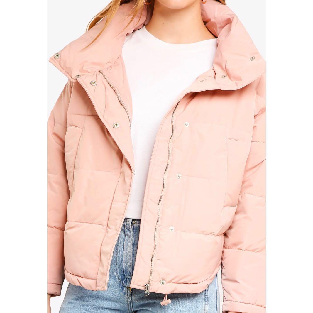 Puffer Jacket in Misty Rose, Women's Fashion, Coats, Jackets and ...