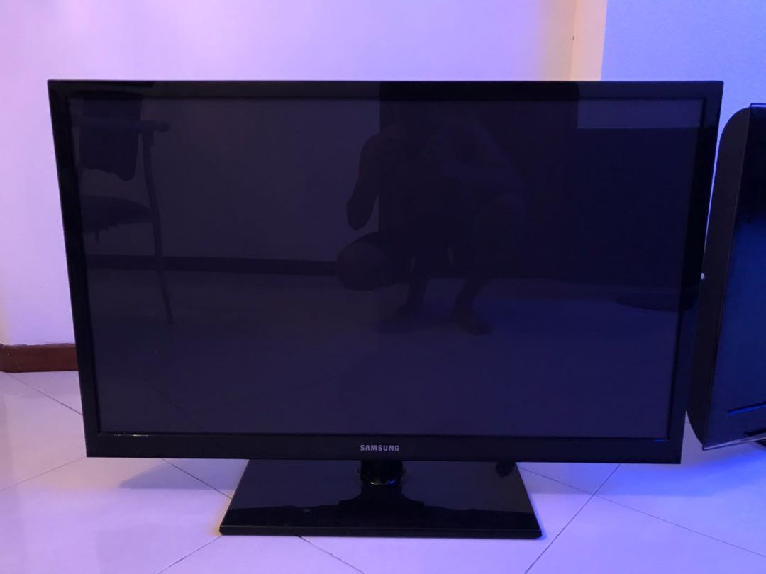 !SPOILT! - Samsung Plasma 43 inch TV, TV & Home Appliances, TV ...