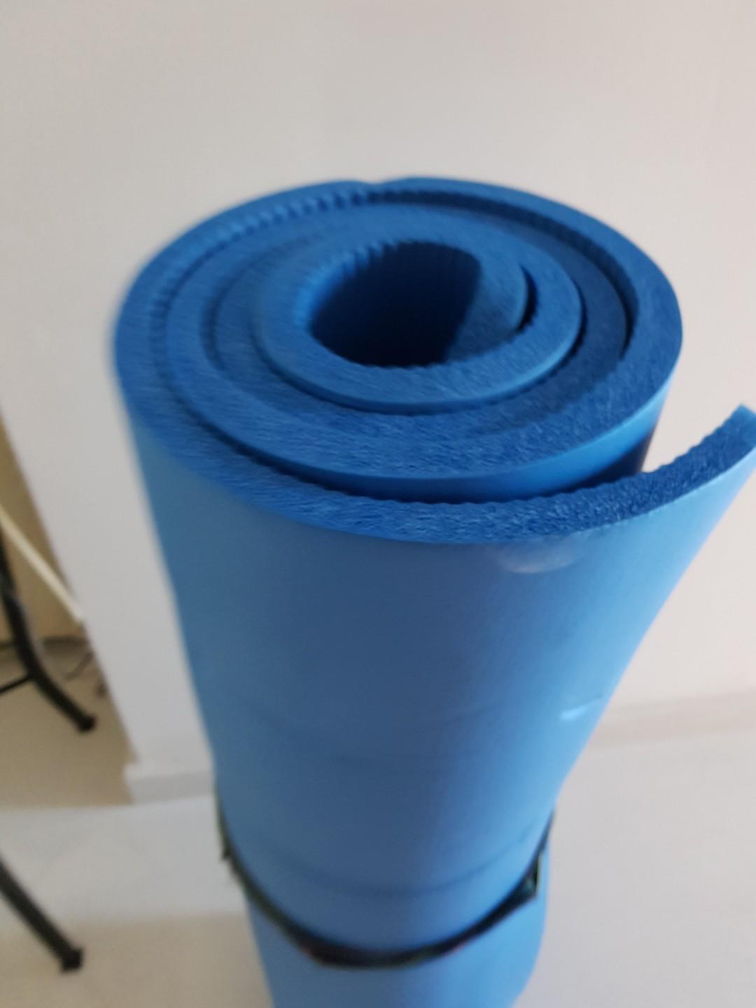 Thick & big yoga pilates mat, Sports Equipment, Exercise & Fitness ...