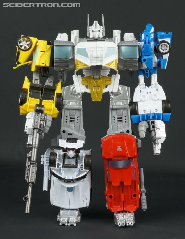 Transformers Optimus Maximus, Hobbies & Toys, Toys & Games on Carousell