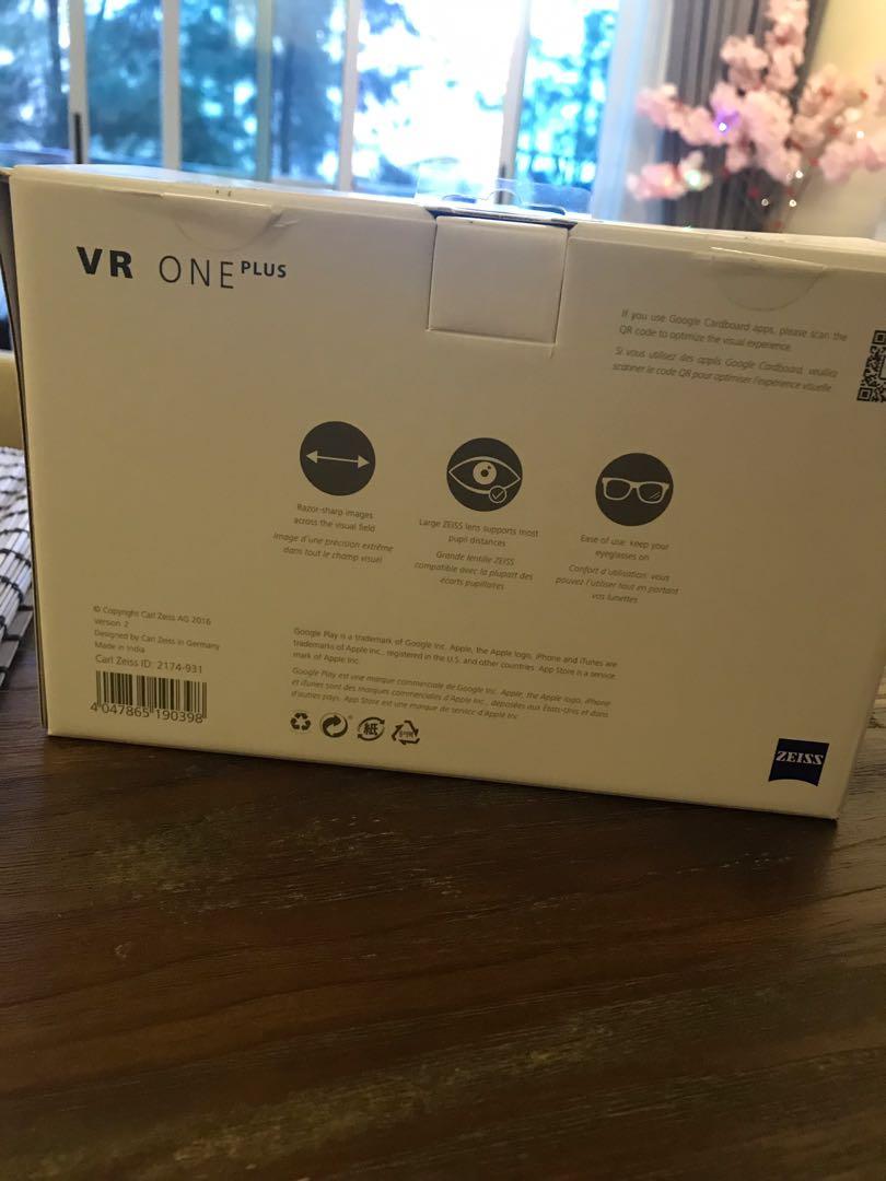 ZEISS VR ONE PLUS, Video Gaming, Gaming Accessories, Virtual Reality on ...