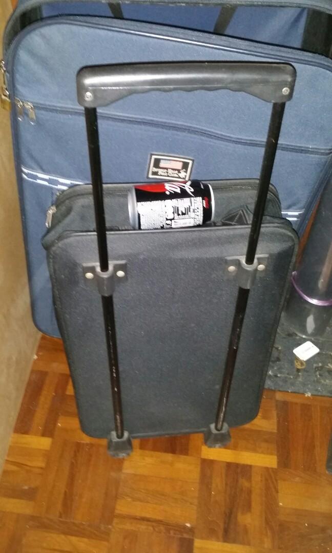 22 inch hand carry on into flight luggage case, 14 inch wide, 7 inch ...